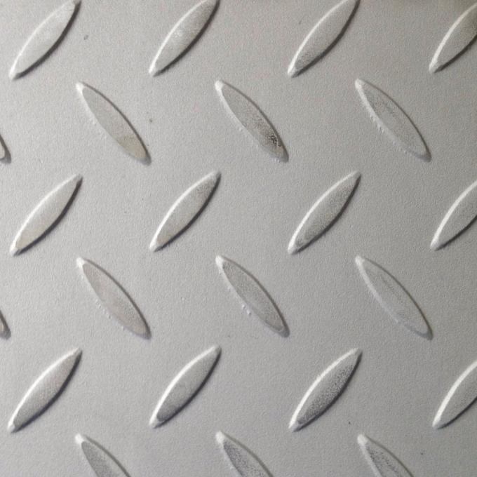 Hot Rolled Checkered Mild Steel Sheet Plate 600mm-1500mm